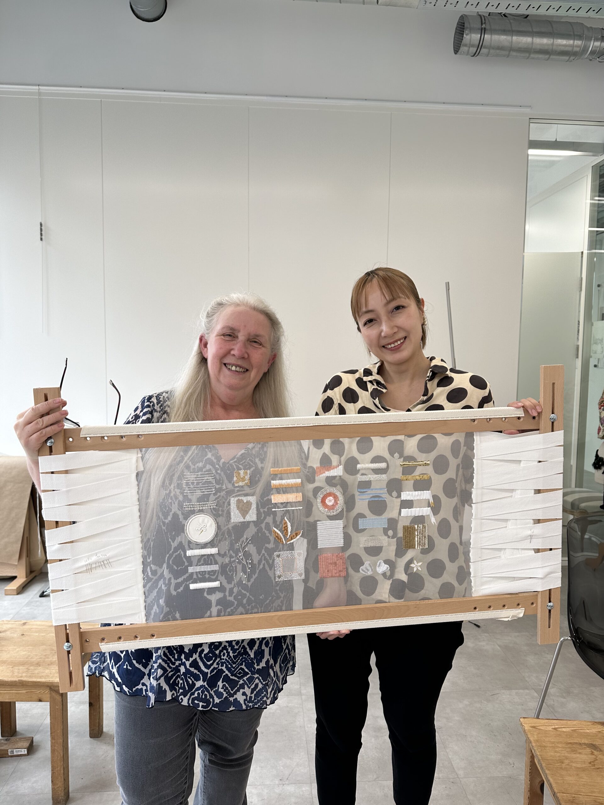 ABOUT | リュネビル刺繍「Ryme et Flow.」